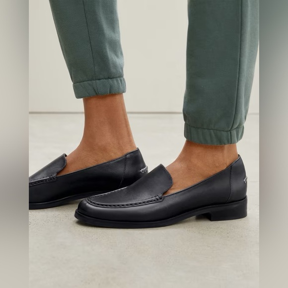 Everlane | Shoes | Nwob Everlane The Modern Loafer In Black Genuine ...